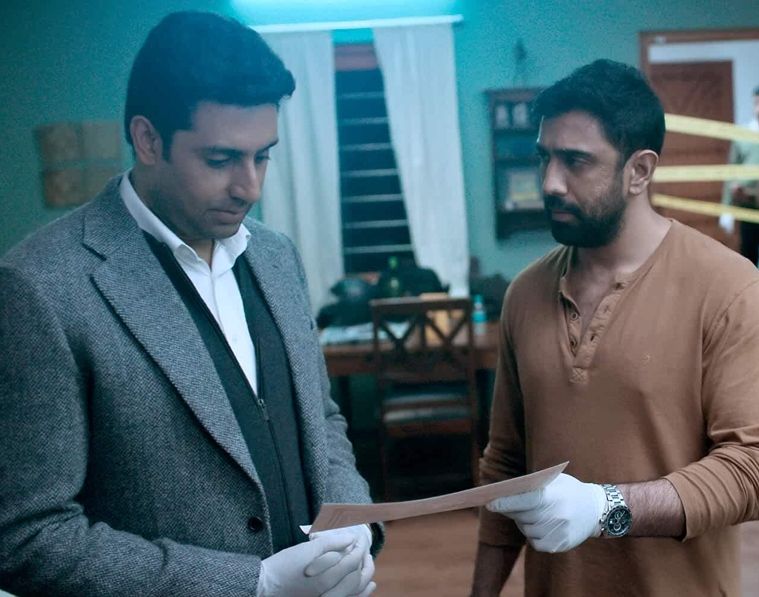 ‘Breathe’ Review:क्या भटकती कहानी में भटक गये अभिषेक | Buzz