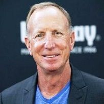 Lola Beck's Instagram, Twitter & Facebook on IDCrawl