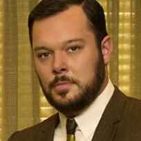 Michael Gladis - Movies, Biography, News, Age & Photos | BookMyShow