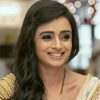 Parul Chauhan Biography