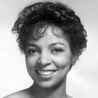 Ruby Dee - Movies, Biography, News, Age & Photos | BookMyShow